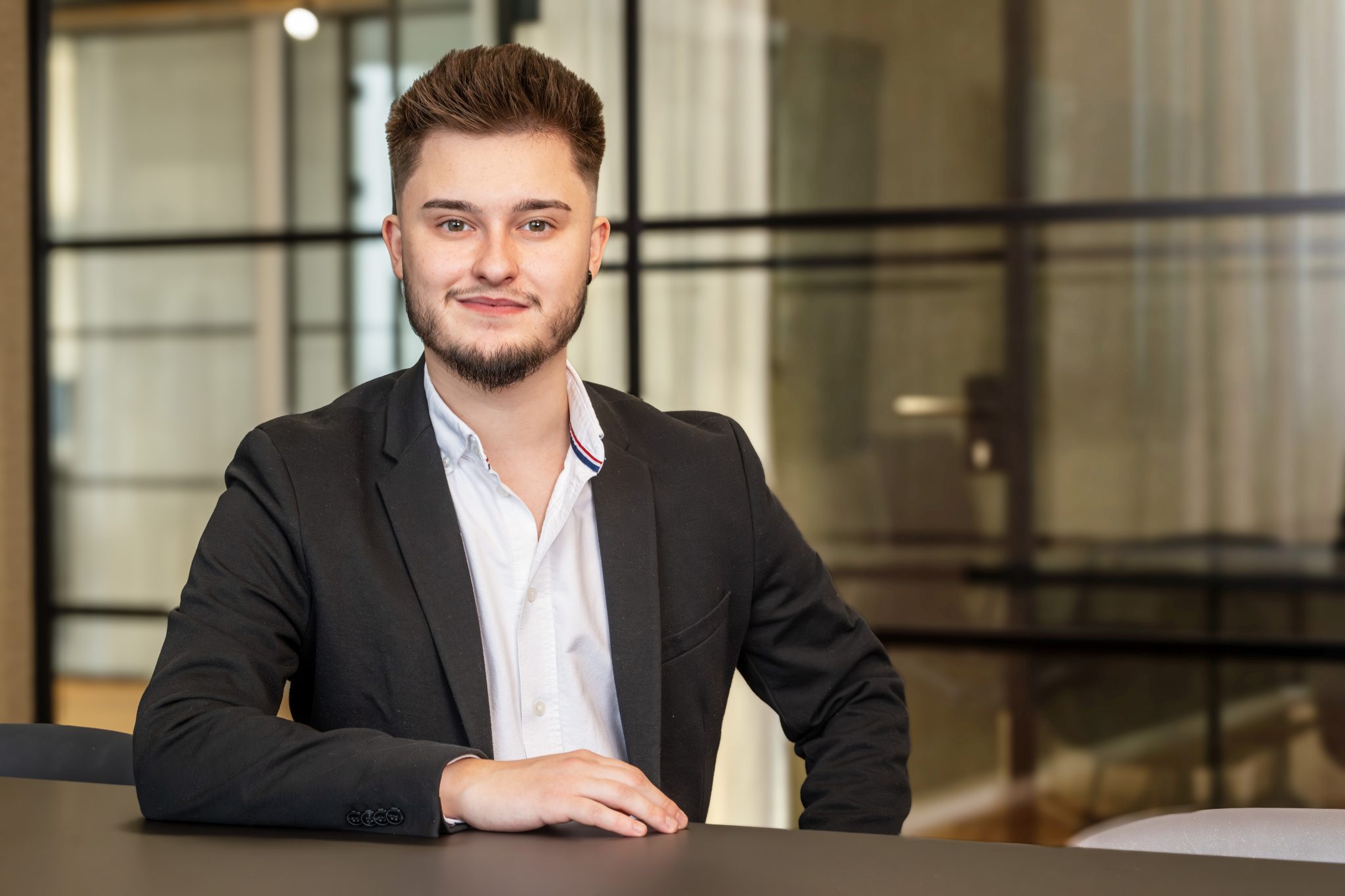 Über Uns - Stock Real Estate